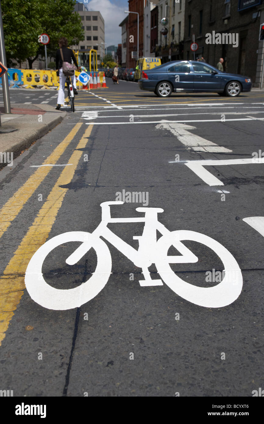 Bike cycle lane hi-res stock photography and images - Alamy
