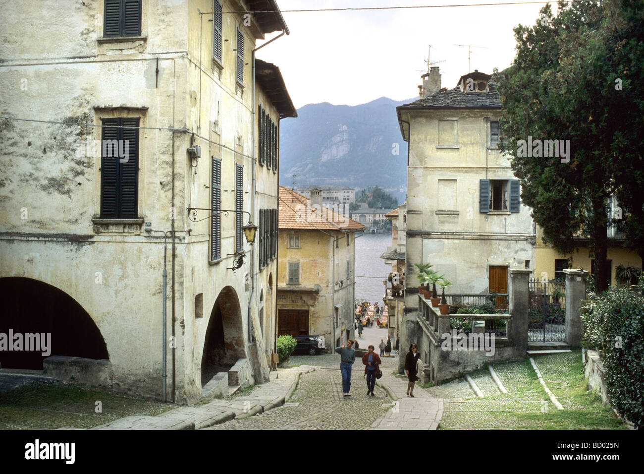 Historic centre of Orta Italy Stock Photo - Alamy