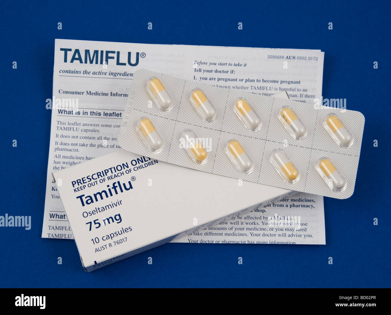 Antiviral drugs hi-res stock photography and images - Alamy