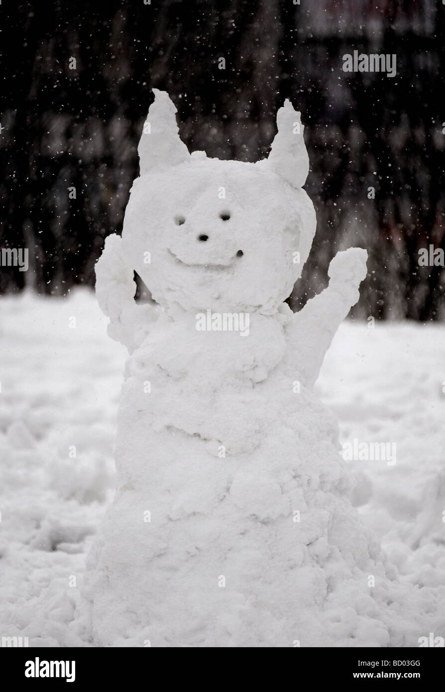 Funny weather in london hi-res stock photography and images - Alamy