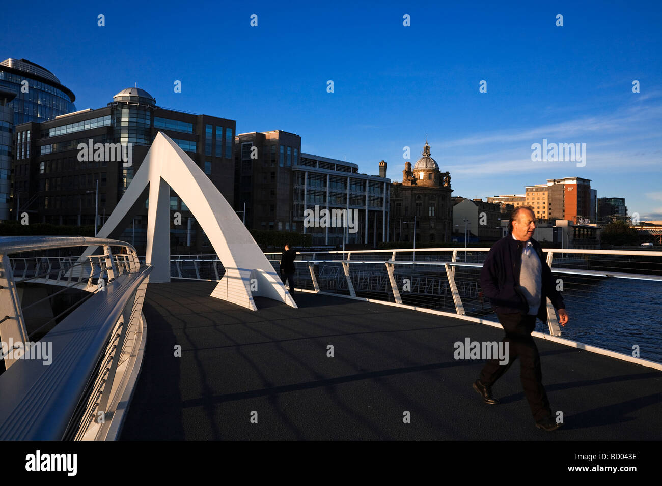 The Tradeston Pedestrian Bridge crossing the river Clyde locally known ...