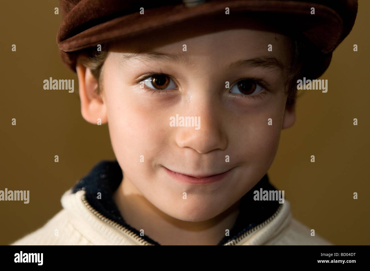 Closeup brown eyed child hi-res stock photography and images - Alamy