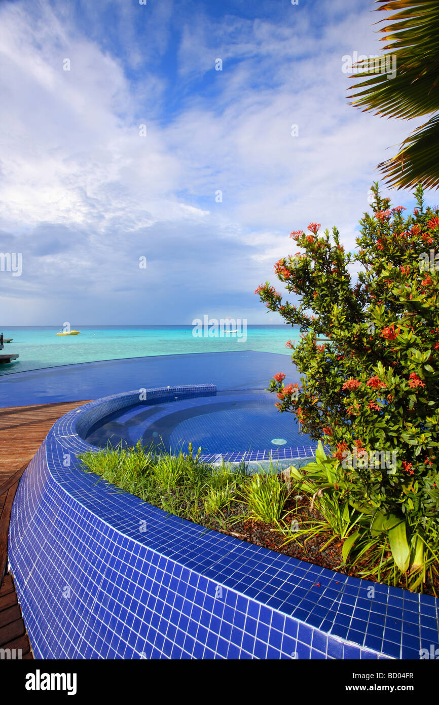 Kia Ora Resort swimming pool, Rangiroa, Tuamotu Archipelago, French ...