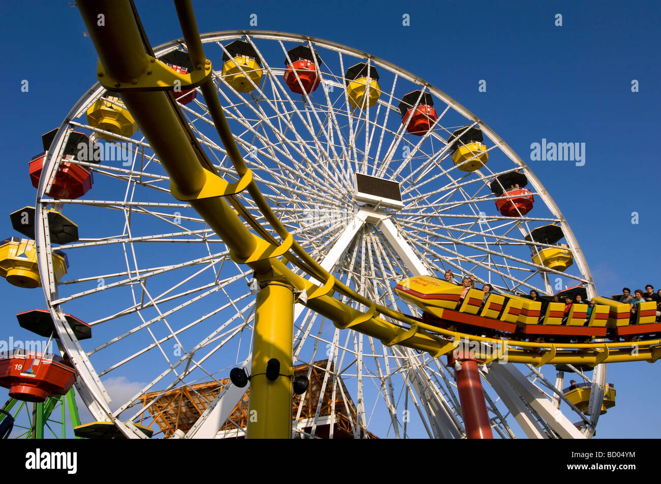 Amusement park rides Stock Photo - Alamy