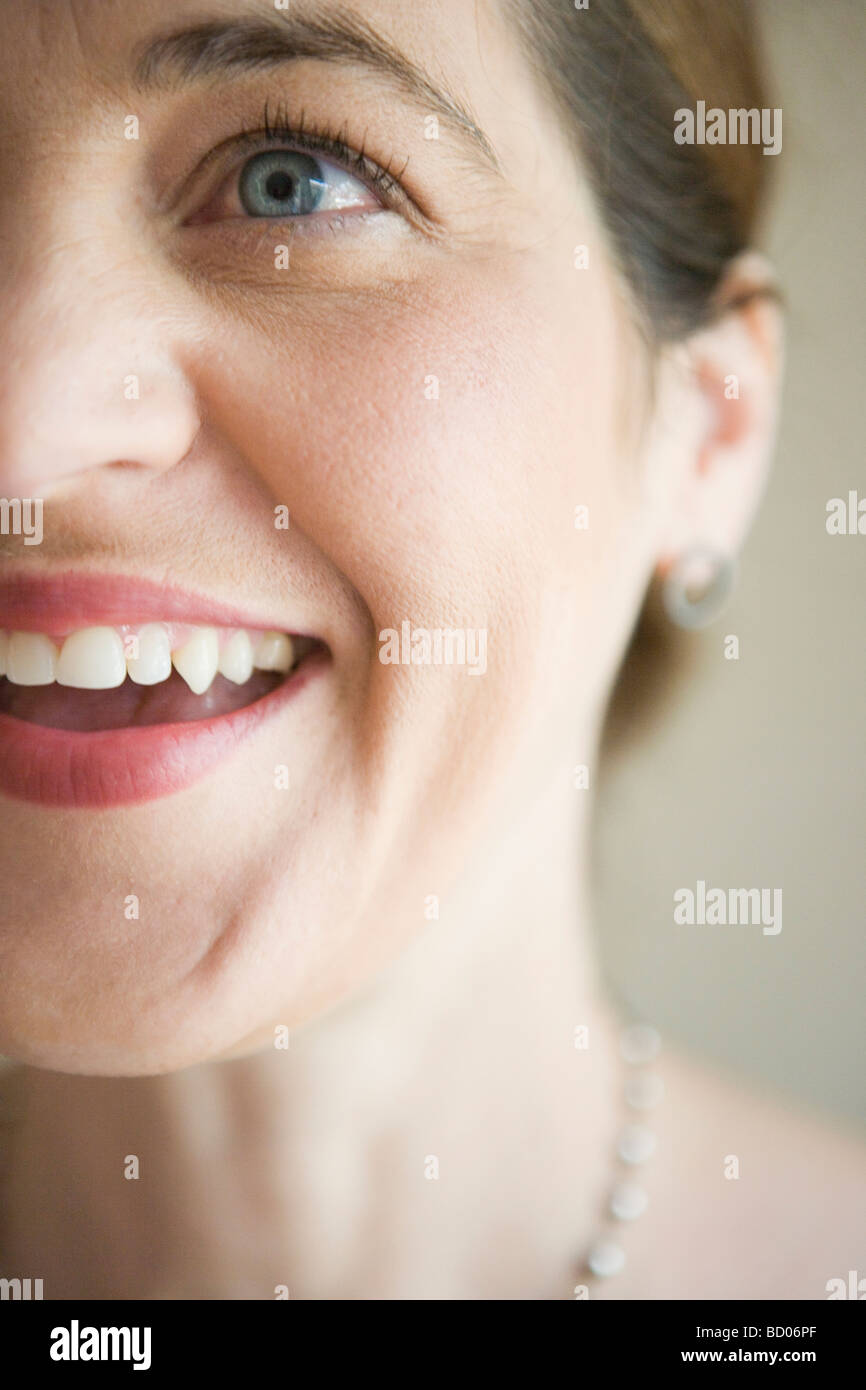 Mouth open wide woman closeup hi-res stock photography and images - Alamy
