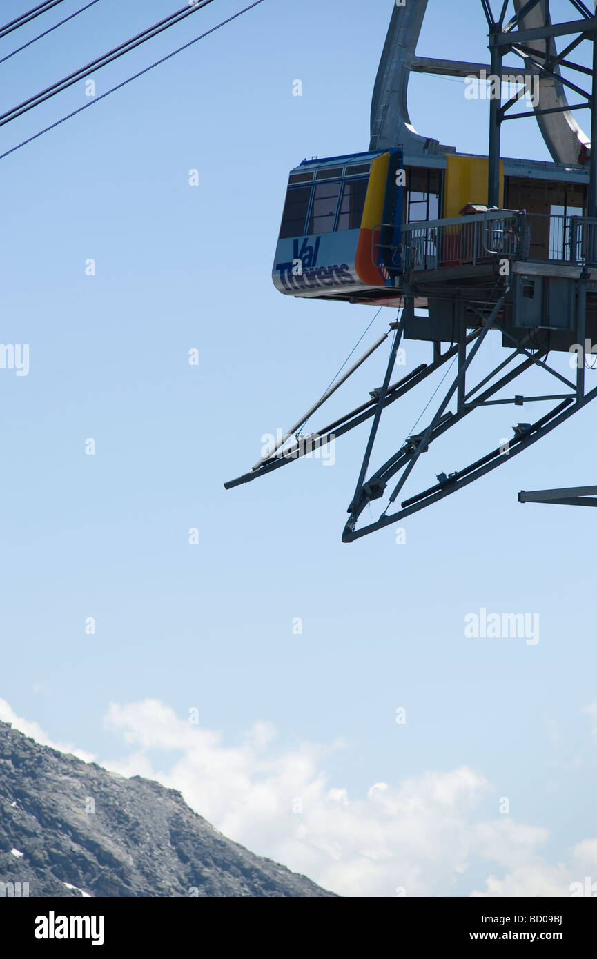 Cime Caron Gondola summit station Val Thorens Stock Photo - Alamy