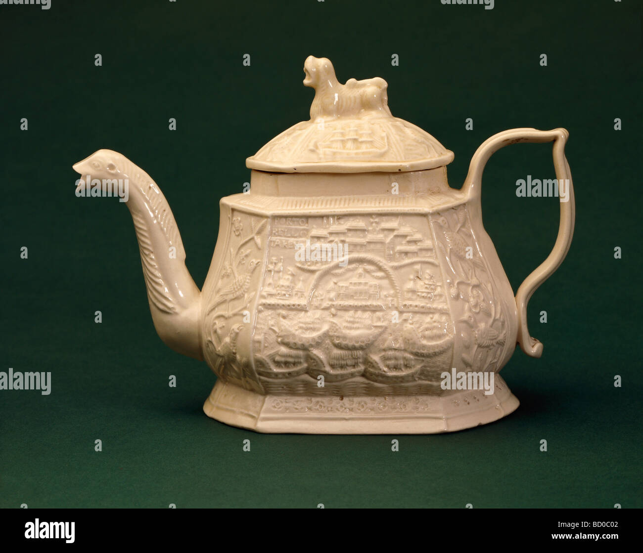 Stoneware teapot hi-res stock photography and images - Alamy