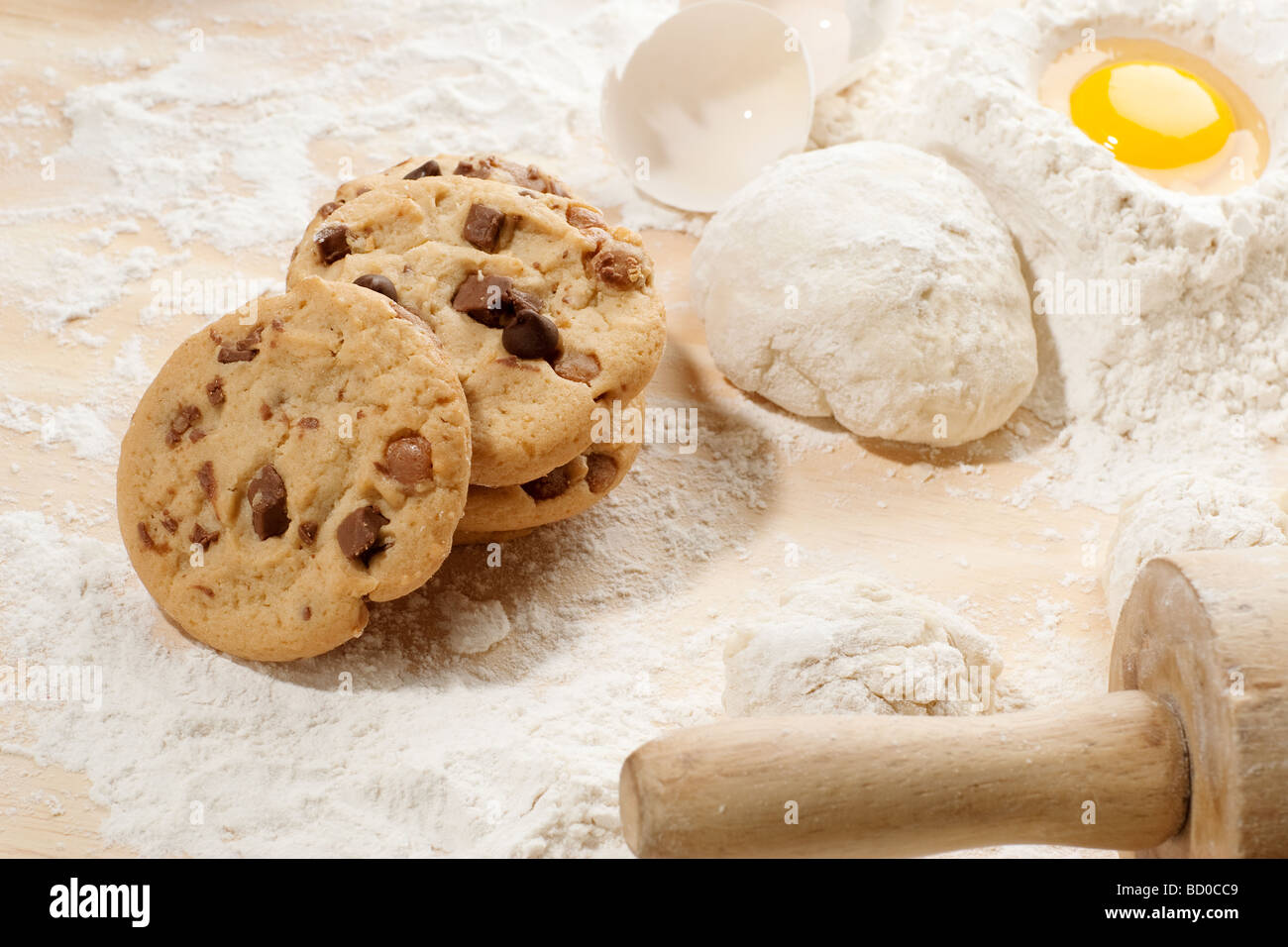 Shot of freshly cooked cookies Stock Photo - Alamy