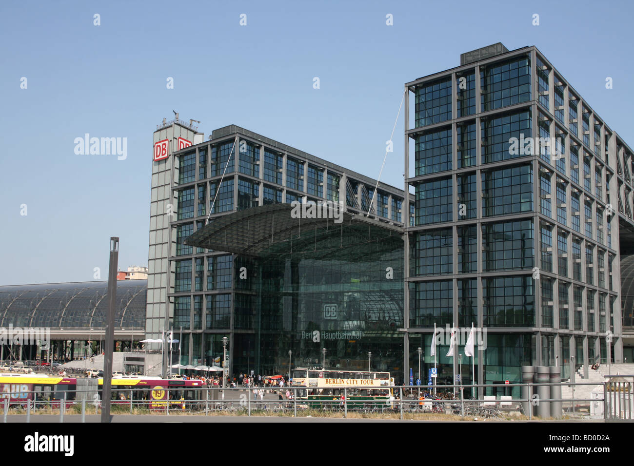 exterior view of Berlin bahnhof Germany June 2008 Stock Photo - Alamy