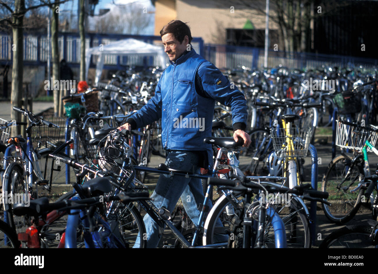 Collecting bikes hi-res stock photography and images - Alamy