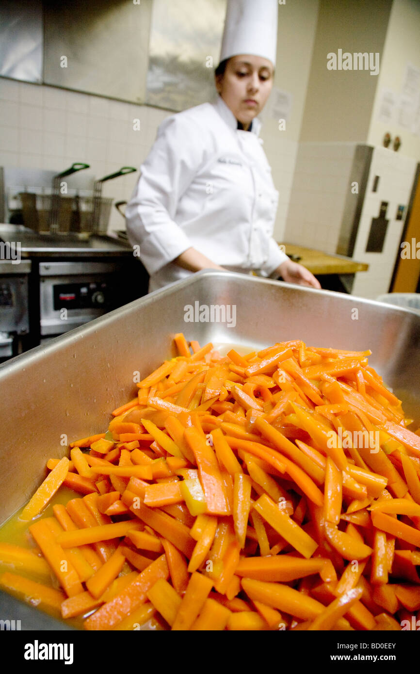 Female chef metal tray hi-res stock photography and images - Alamy