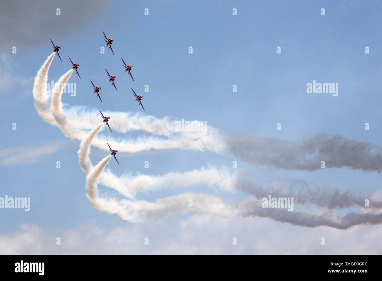 Red arrows jet flying hi-res stock photography and images - Alamy