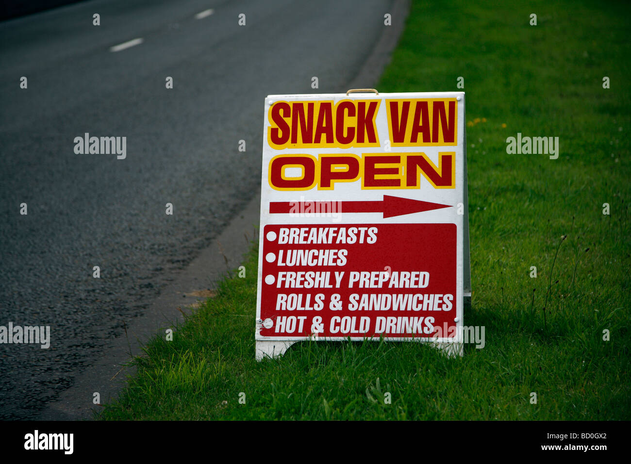 Snack van hi-res stock photography and images - Alamy