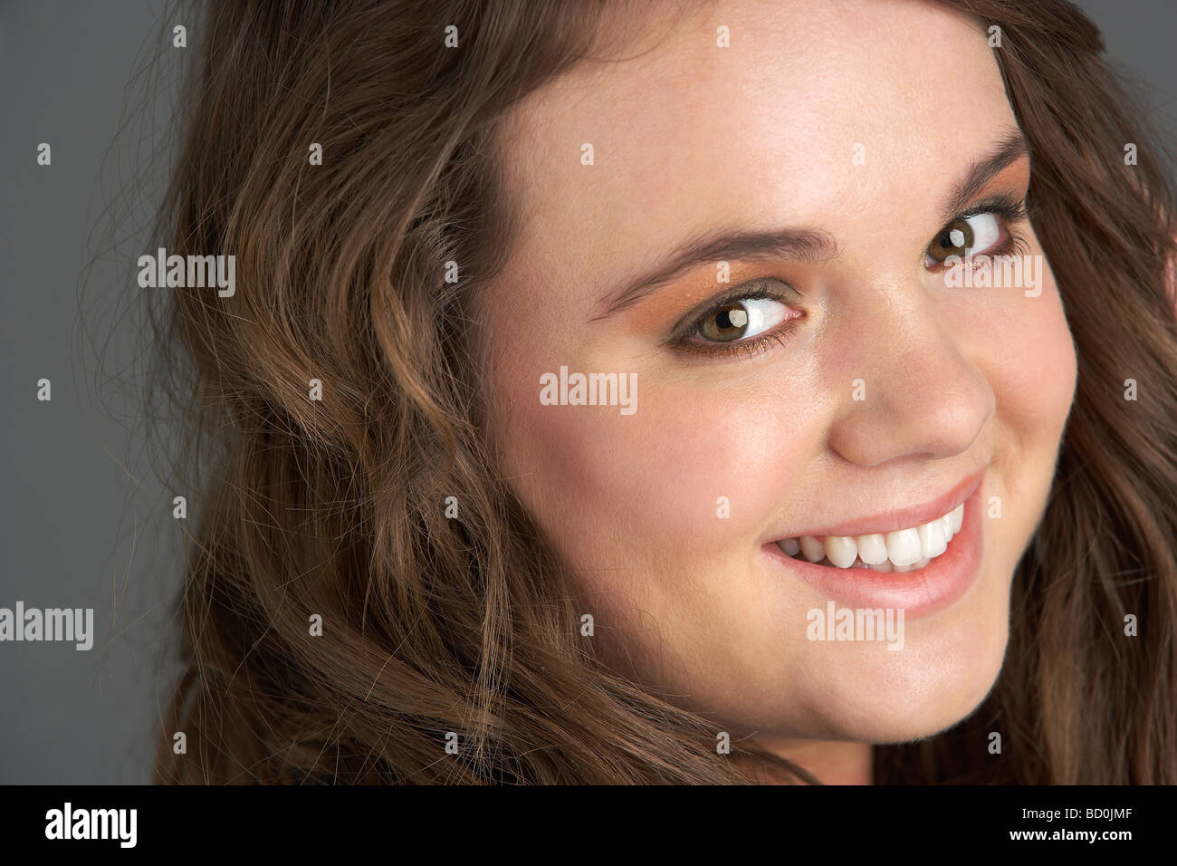 Pretty 14 year old girl hi-res stock photography and images - Alamy