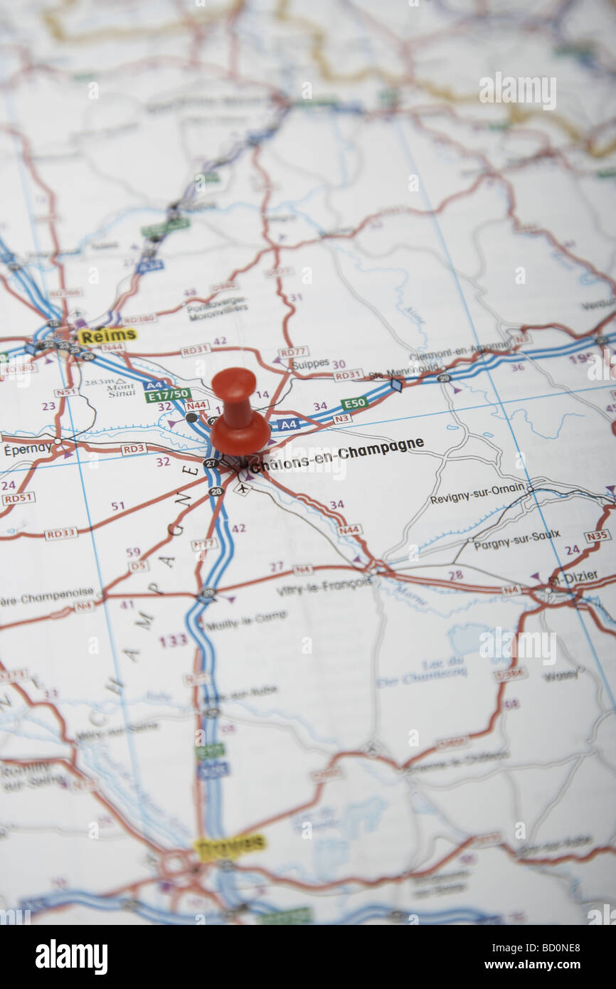 French road map hi-res stock photography and images - Alamy