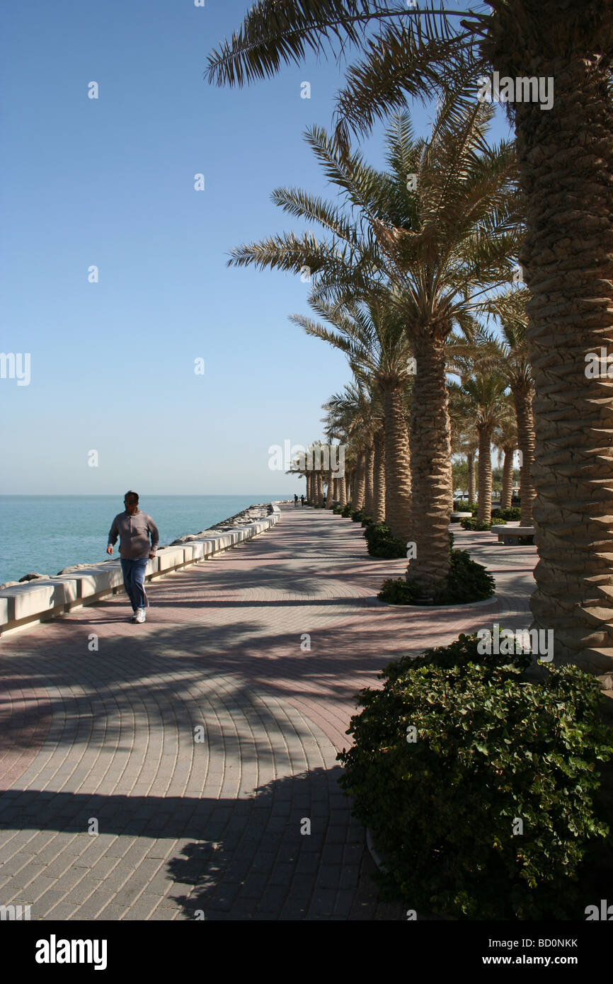 Kuwait exercise hi-res stock photography and images - Alamy