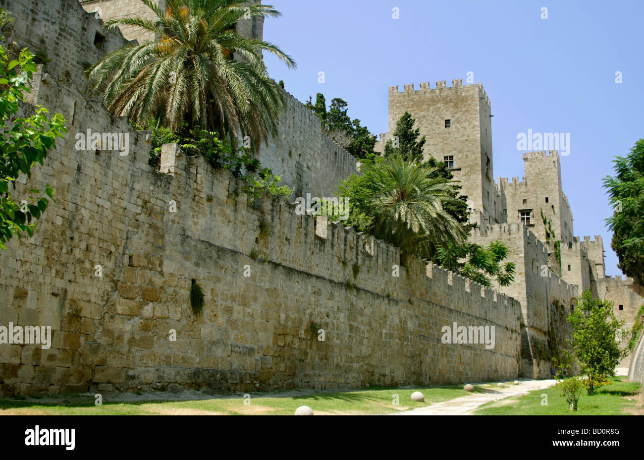 Palace of the Grand Masters and dry moat in Rhodes Old Town Rhodes ...