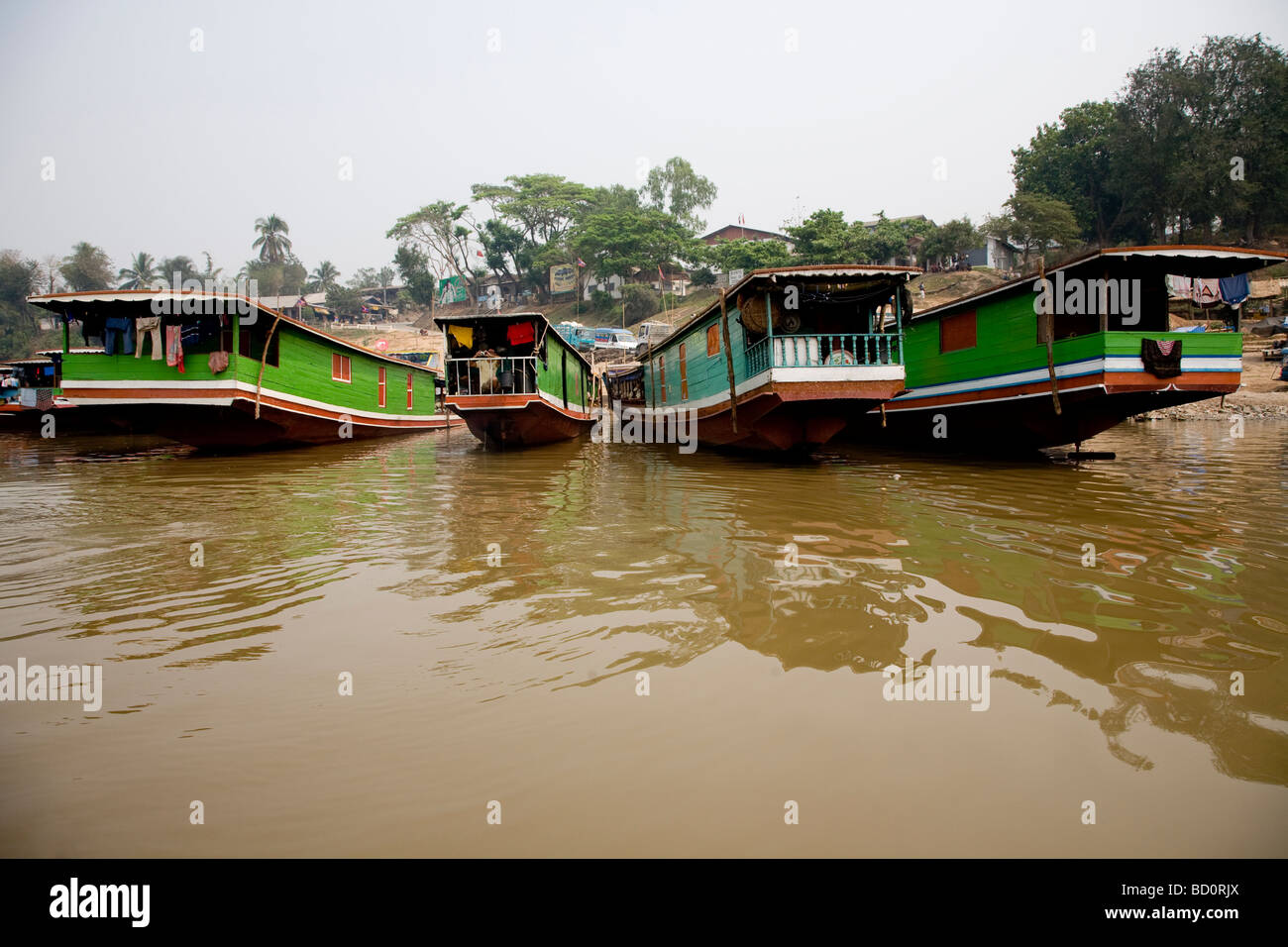 Slow boats hi-res stock photography and images - Alamy