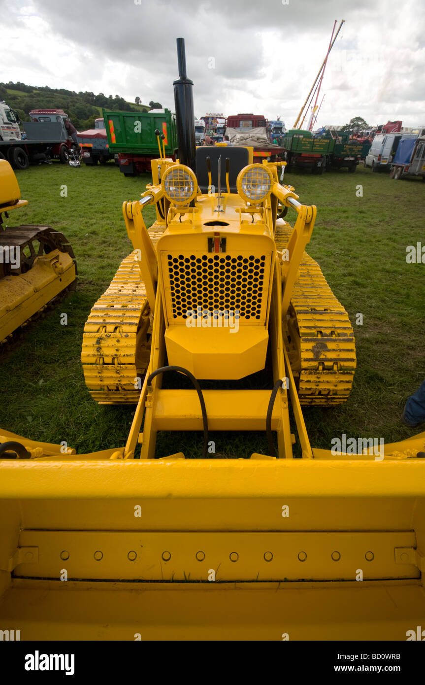 Caterpillar truck hi-res stock photography and images - Alamy