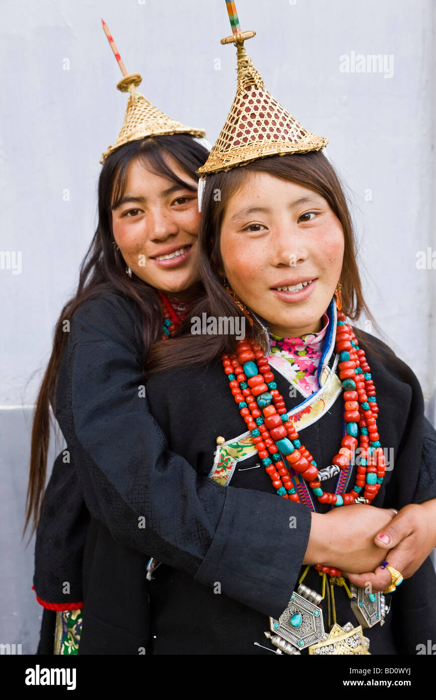 Layaps young women from Laya village Bhutan Stock Photo - Alamy