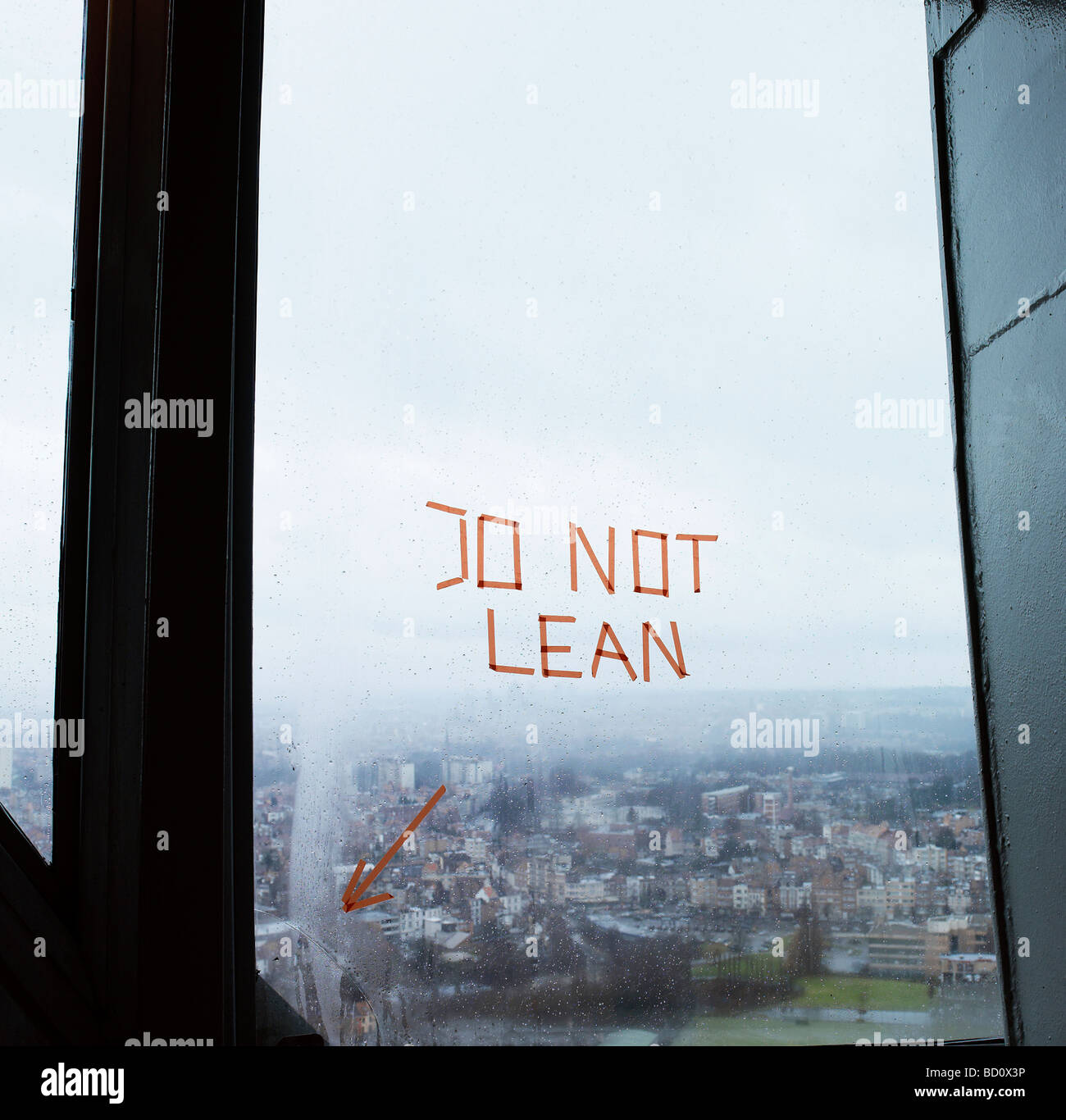 window do not lean Stock Photo - Alamy