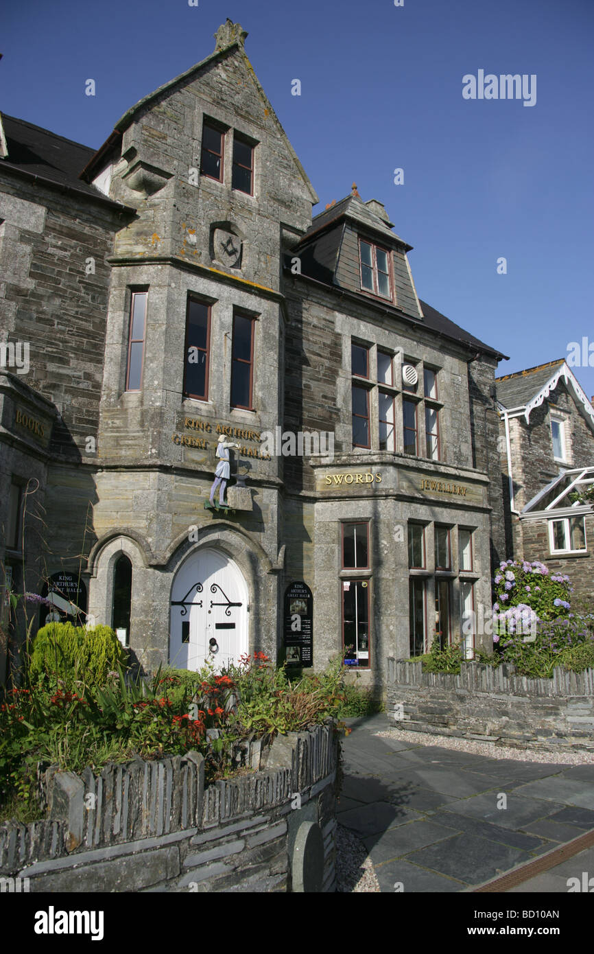 Village of Tintagel, England. The King Arthur Great Halls and Gift Shop ...