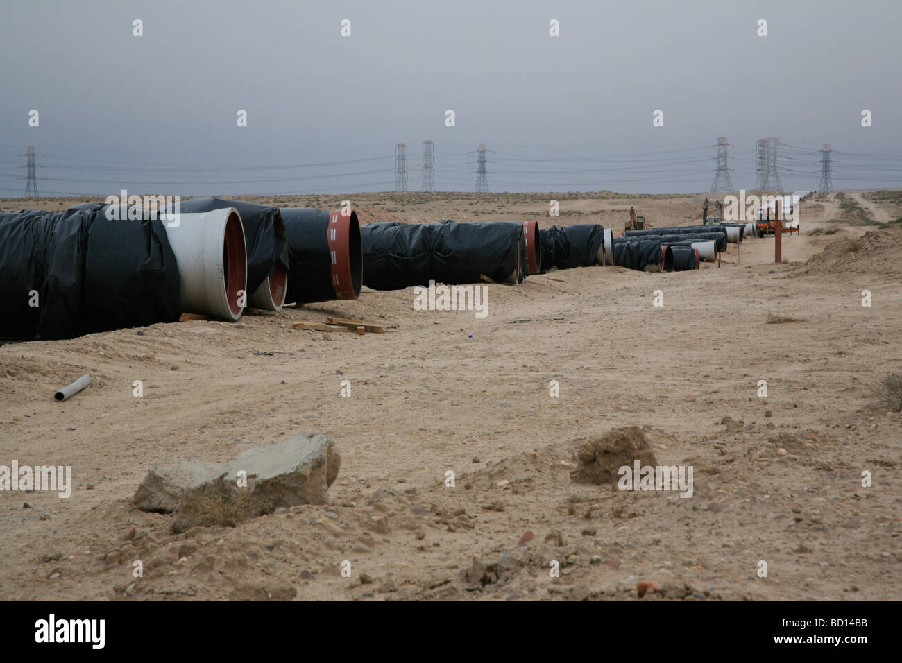 Kuwait oil gas hi-res stock photography and images - Alamy