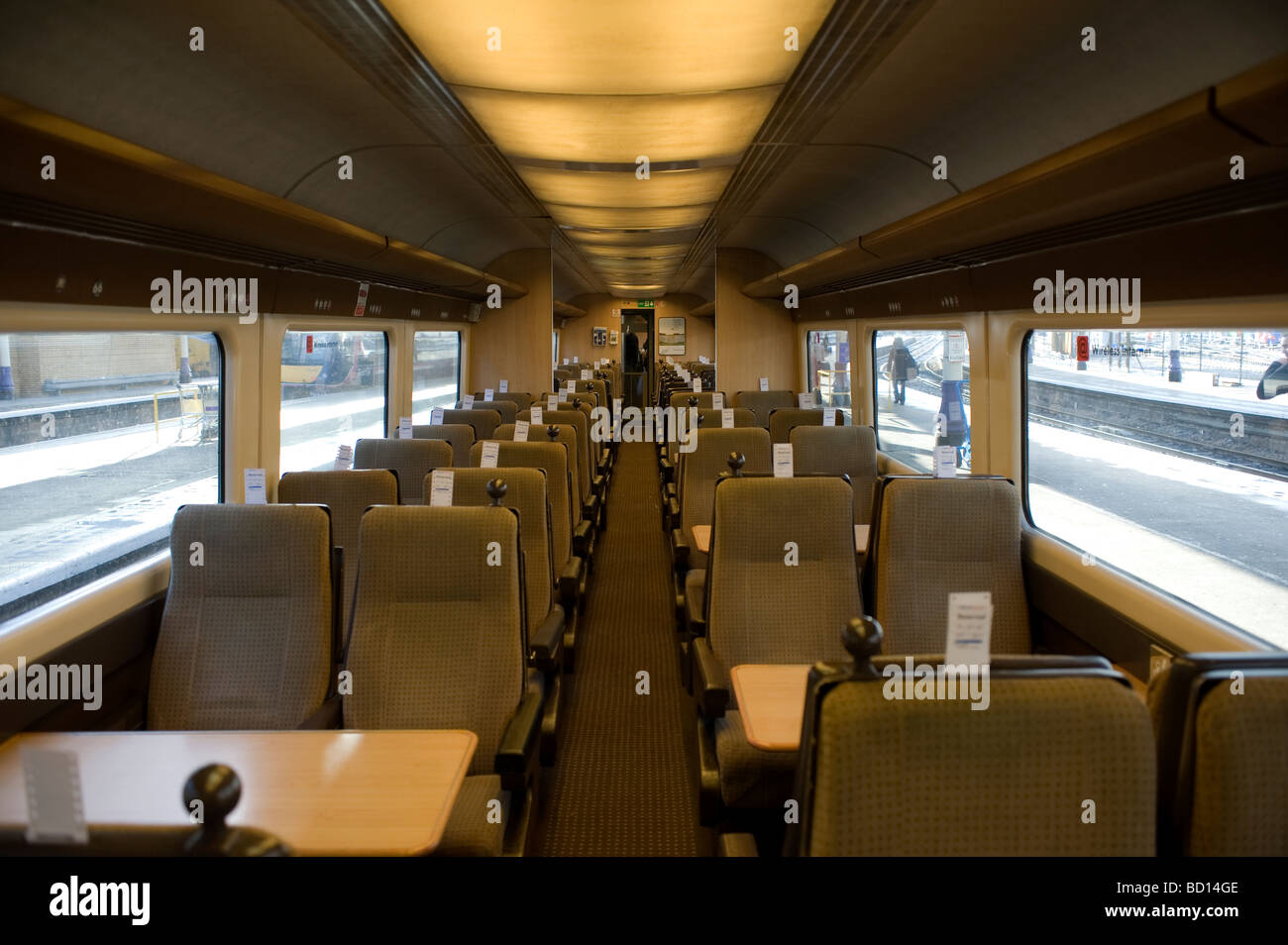 Train compartment hi-res stock photography and images - Alamy