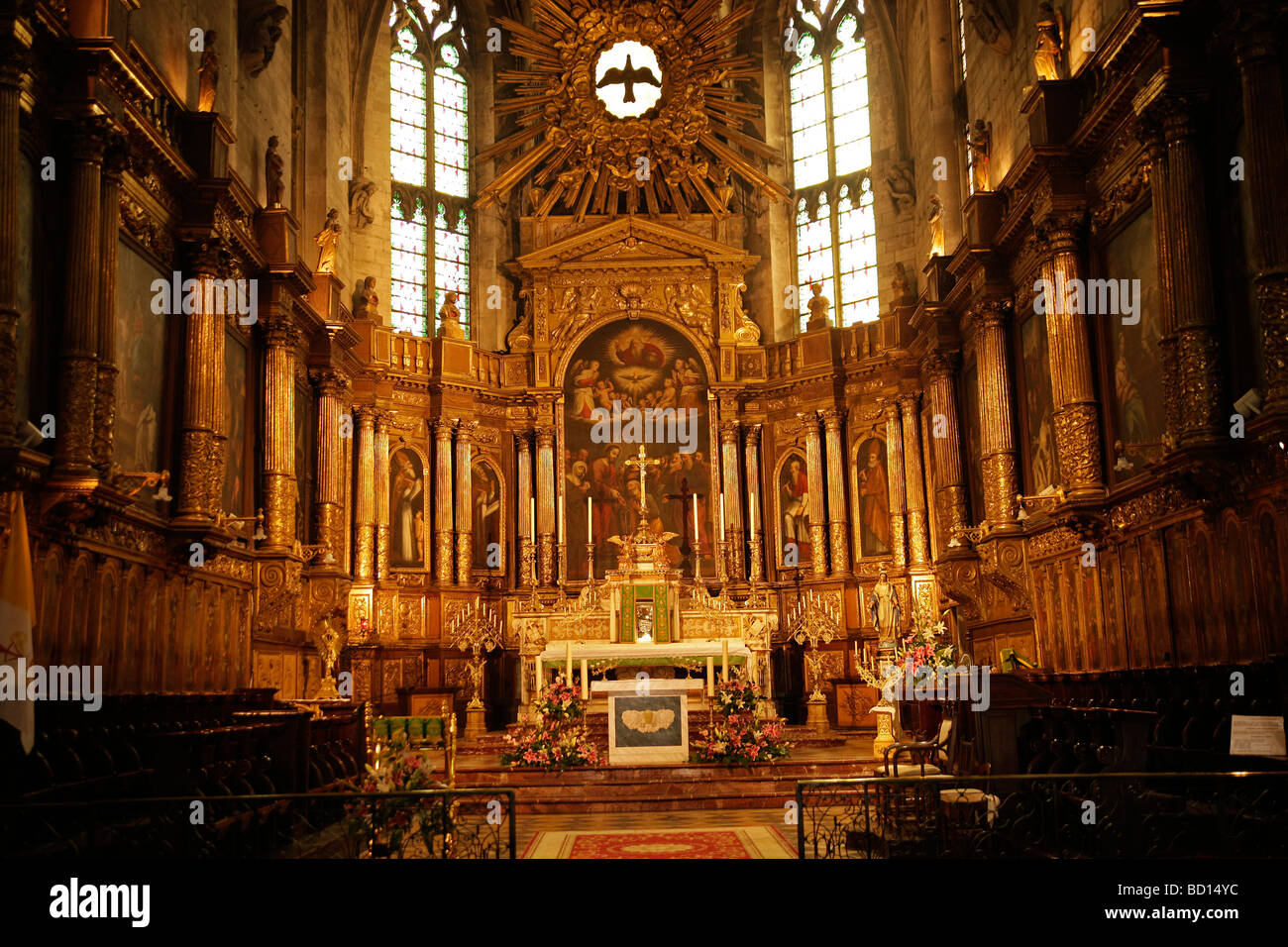 Interior and altar of the St. Pierre Church in Avignon, Provence ...