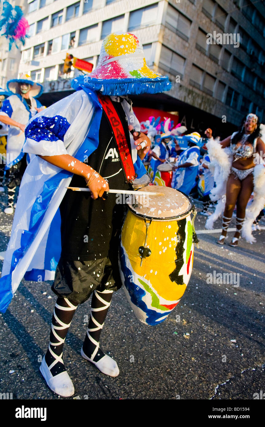 African drum with sticks hi-res stock photography and images - Alamy