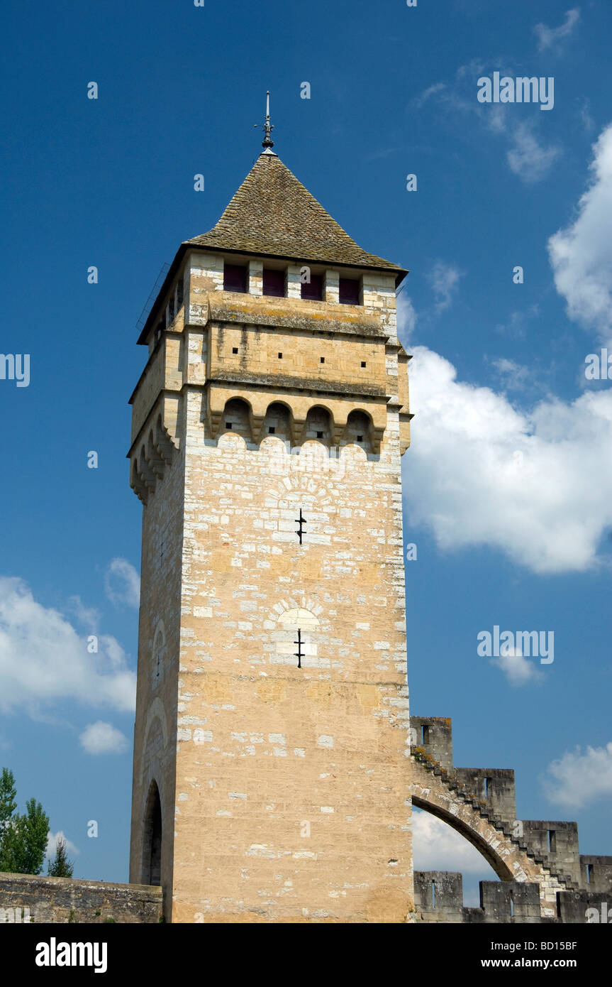 Medieval tower hi-res stock photography and images - Alamy