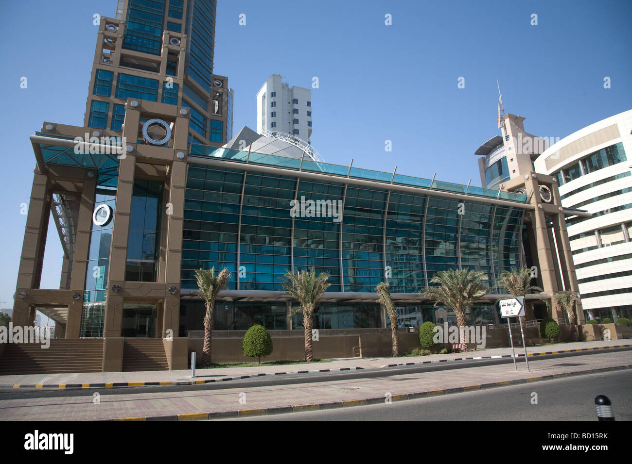 Modern new building construction kuwait city Stock Photo - Alamy