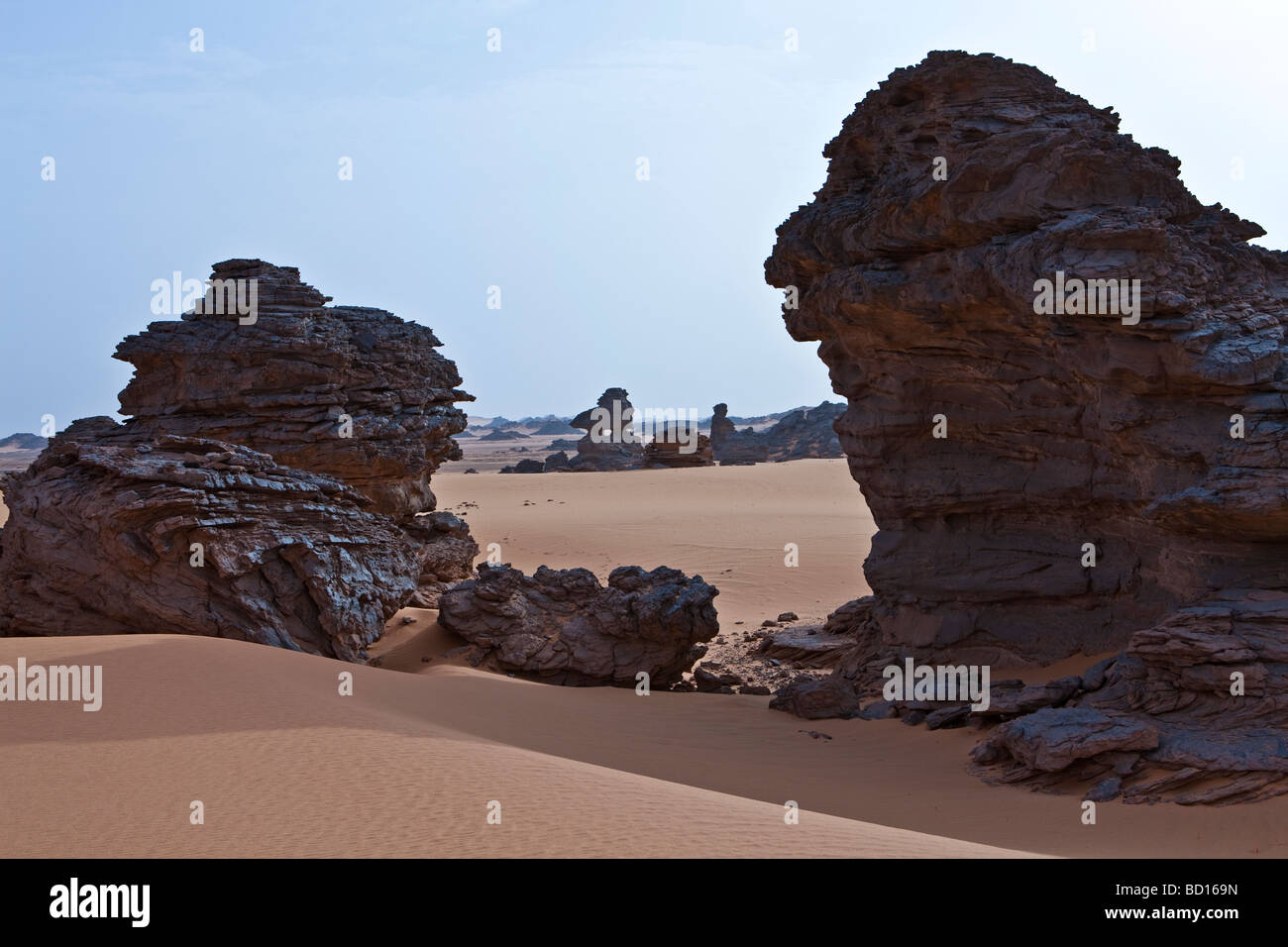 Libya Sahara desert the Akakus rocky area Stock Photo - Alamy