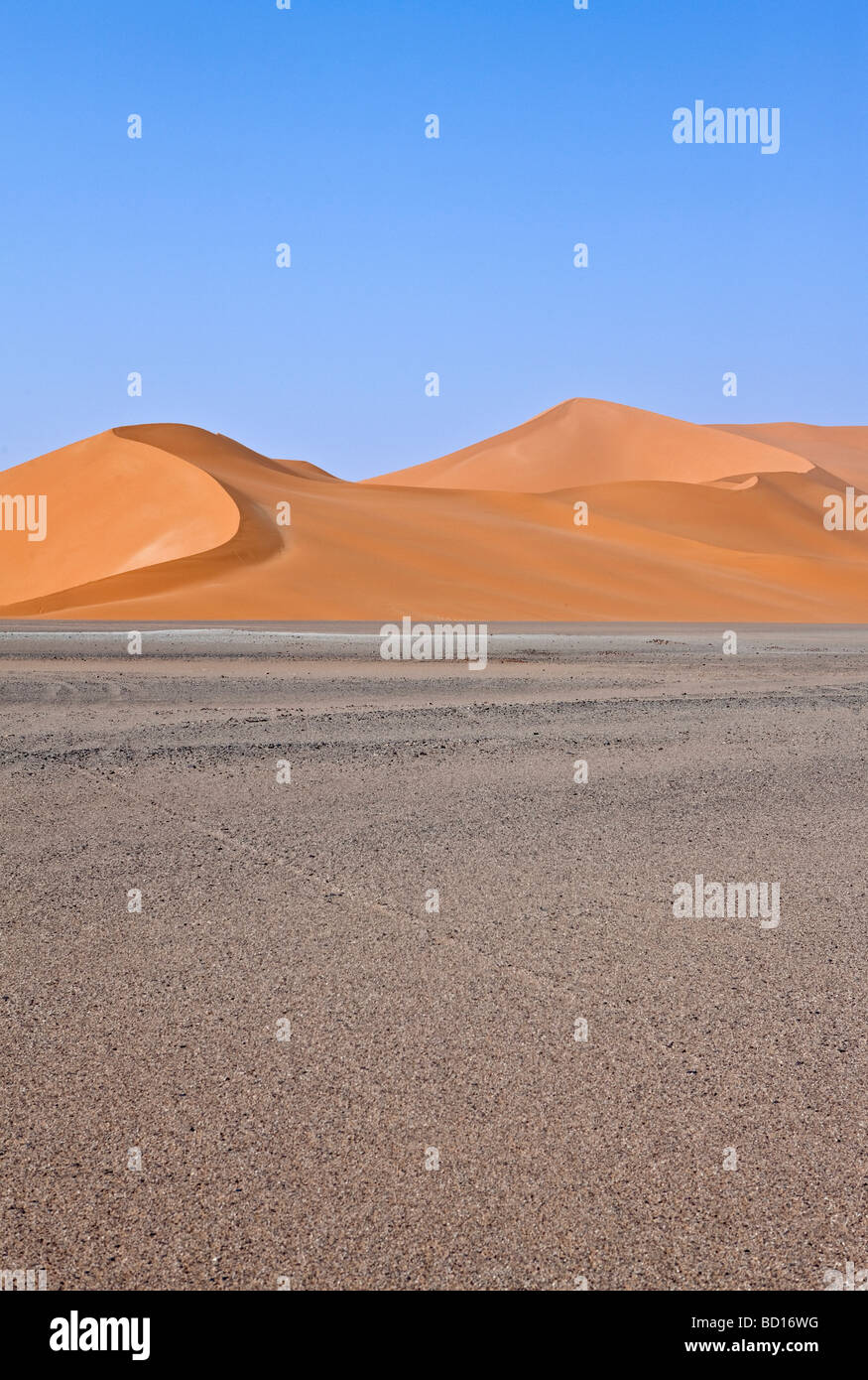 Libya Sahara desert the Ubari dunes area Stock Photo - Alamy