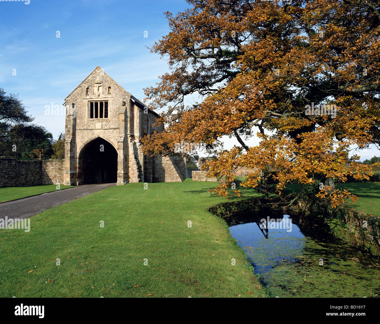 Remains of Cleeve Abbey a Cistercian Abbey in the Somerset vilage of ...