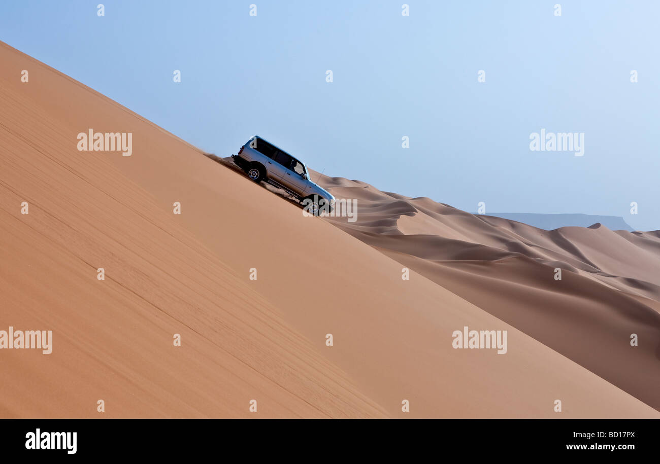 Libya Sahara desert the Ubari dunes area Stock Photo - Alamy