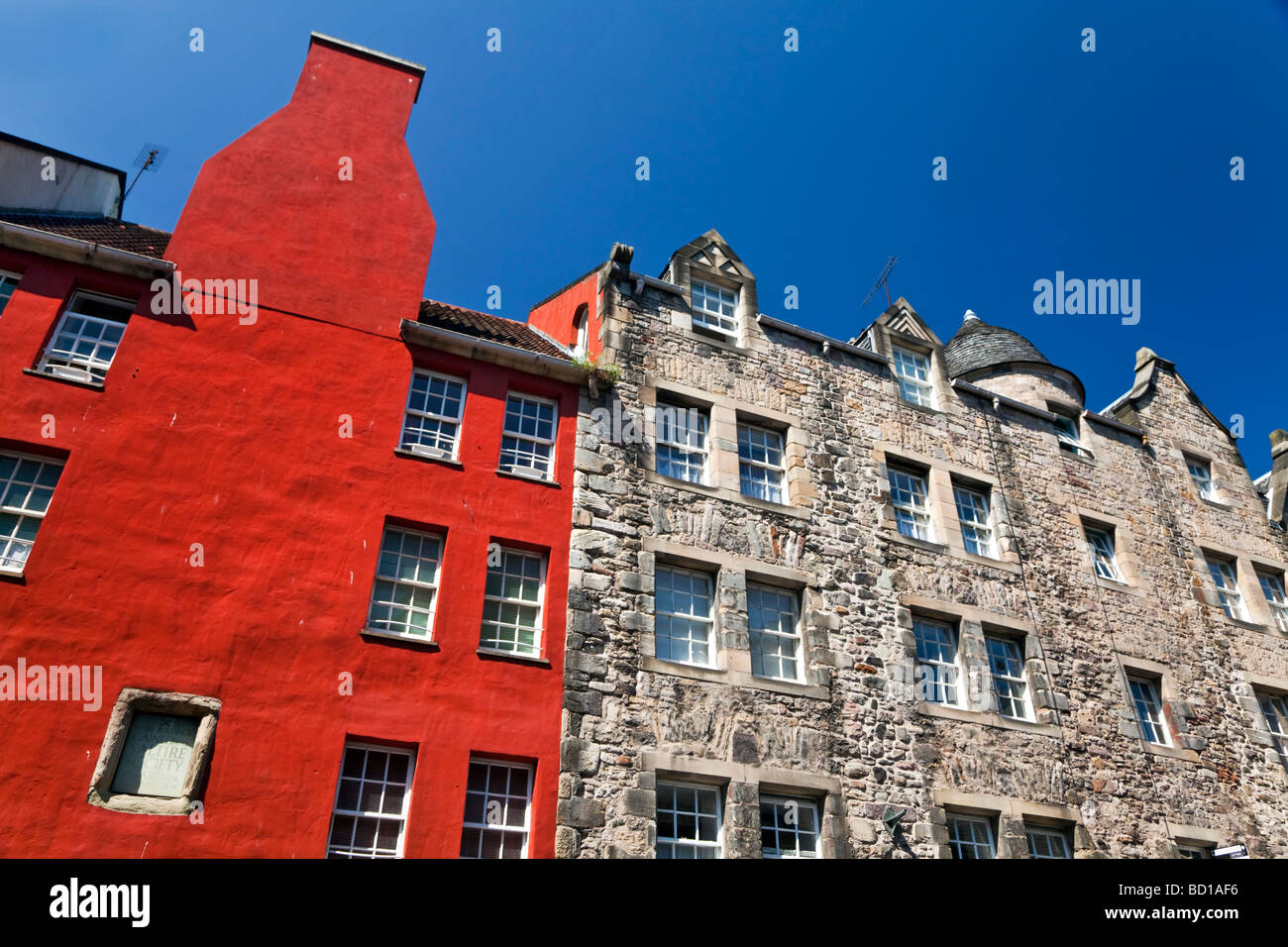 Rooftops of Reformation-era buildings, Old City, Edinburgh Stock Photo ...
