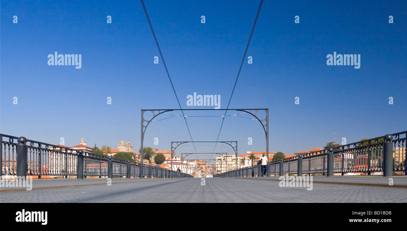 front view of metro bridge Porto Portugal Stock Photo - Alamy