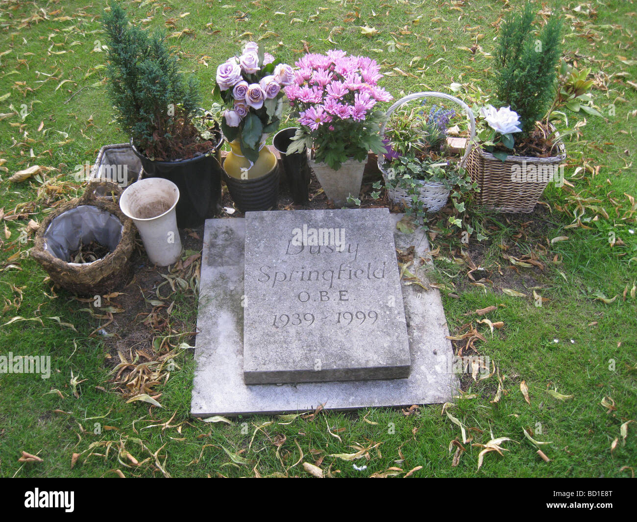 Dusty springfield grave henley hi-res stock photography and images - Alamy
