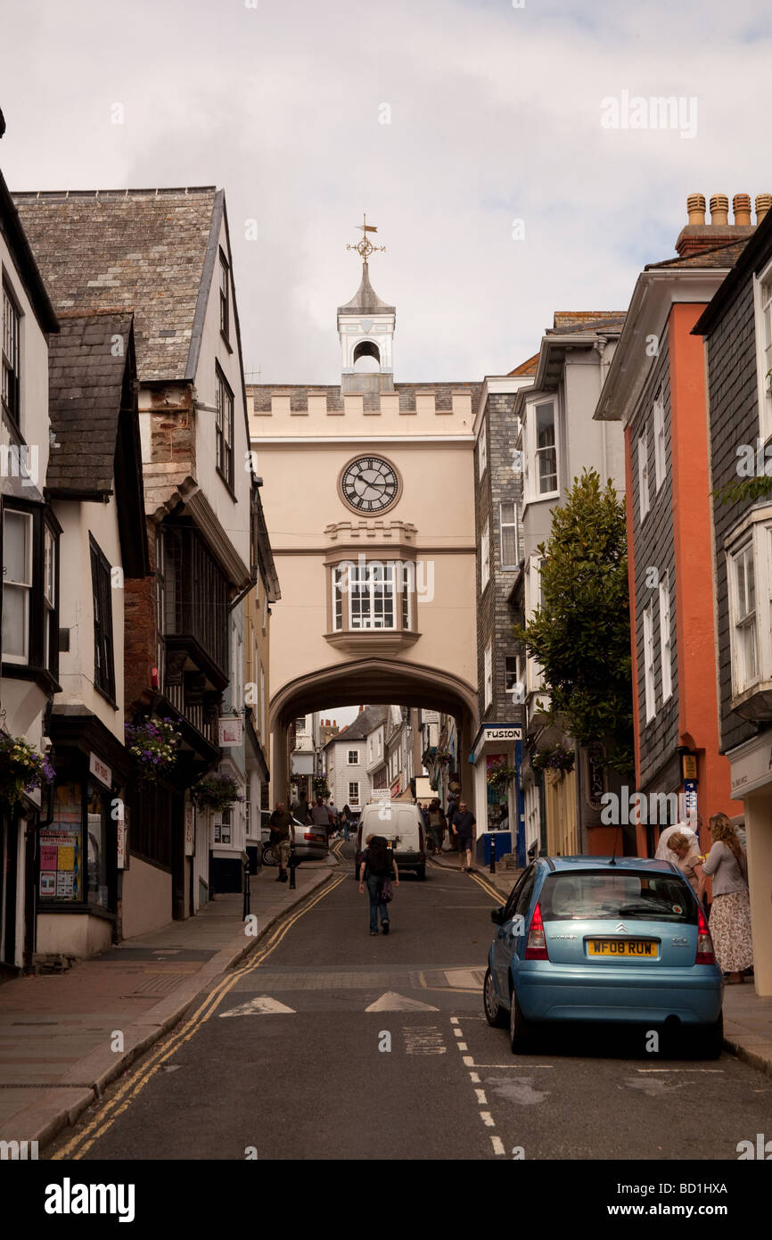 Tudor east gate arch clocktower hi-res stock photography and images - Alamy
