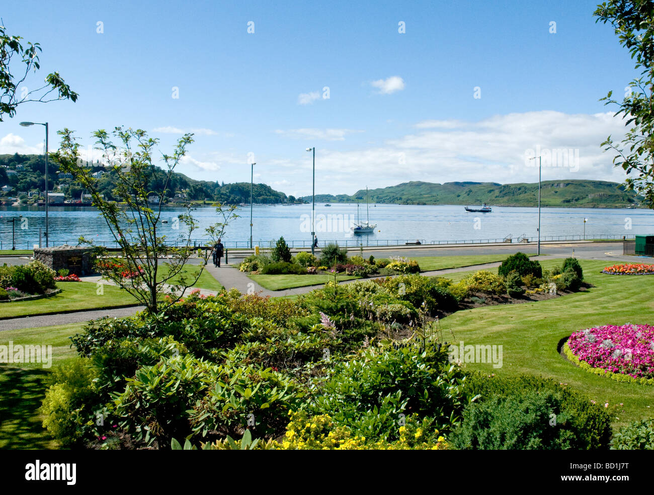 Flowers oban hi-res stock photography and images - Alamy