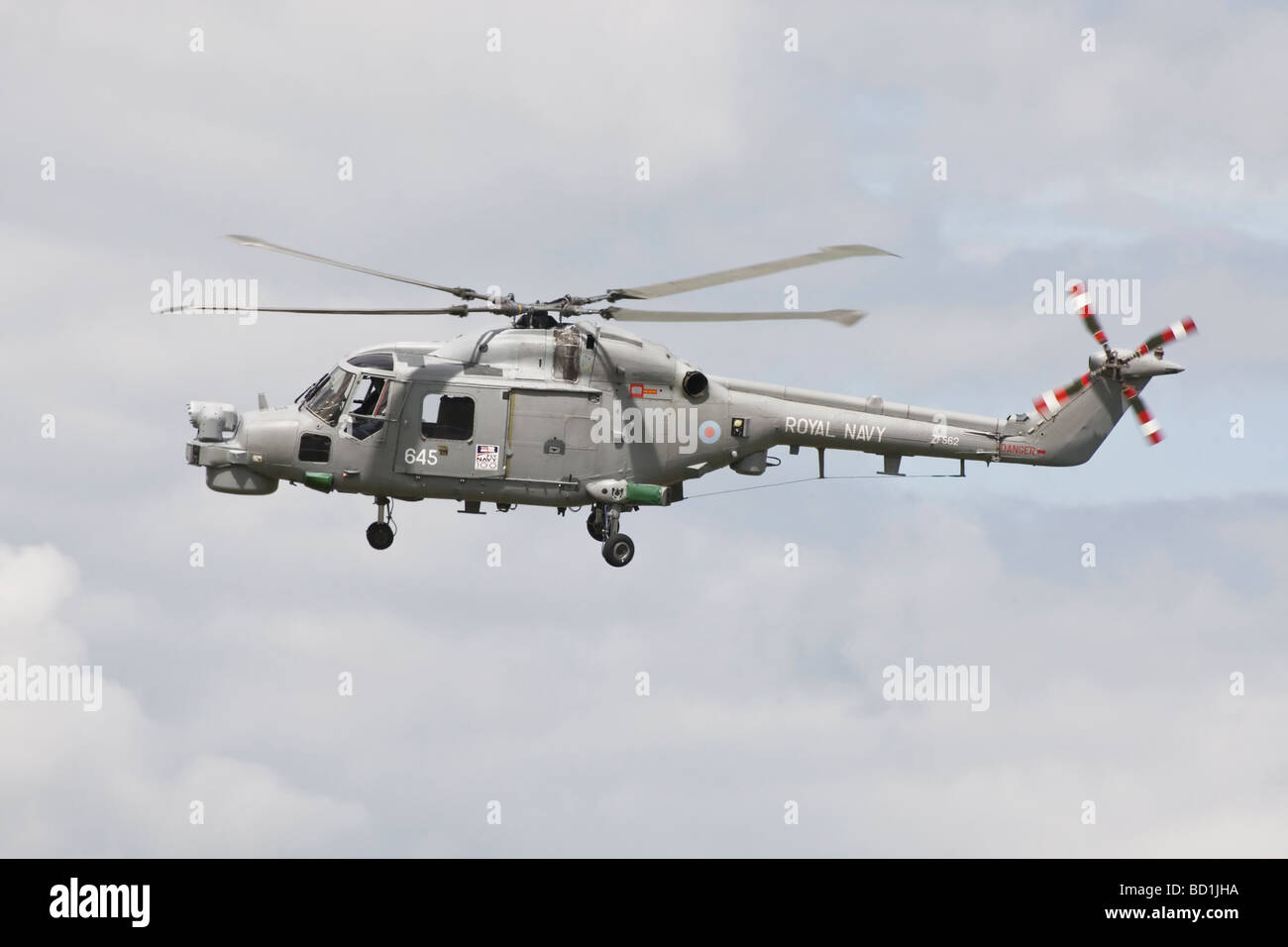 A Westland Lynx helicopter of the Royal Navy Stock Photo - Alamy