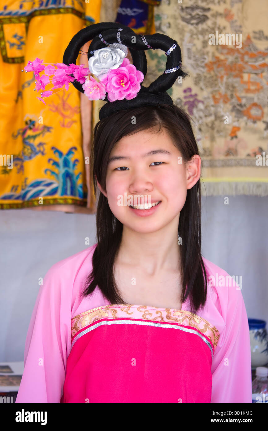 Girl in Traditional Chinese Dress Asian Festival Heritage Square ...