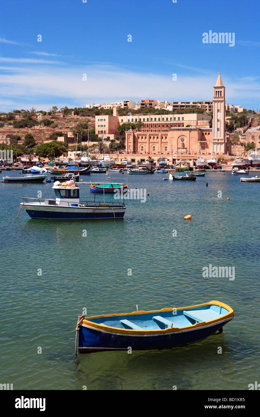 Marsaskala harbour fishing boats hi-res stock photography and images ...