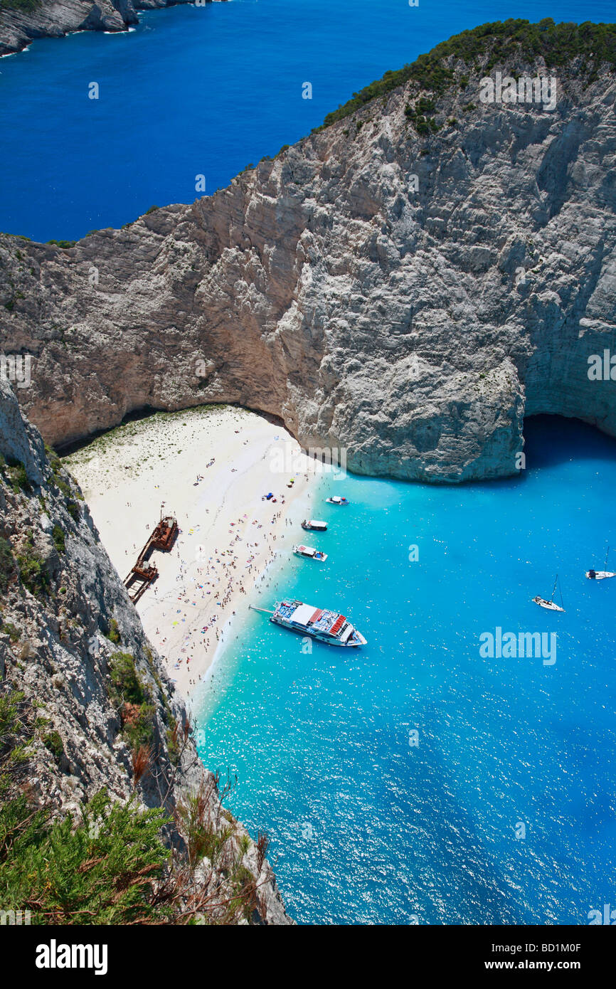 Zante visit visitors trips travel hi-res stock photography and images ...