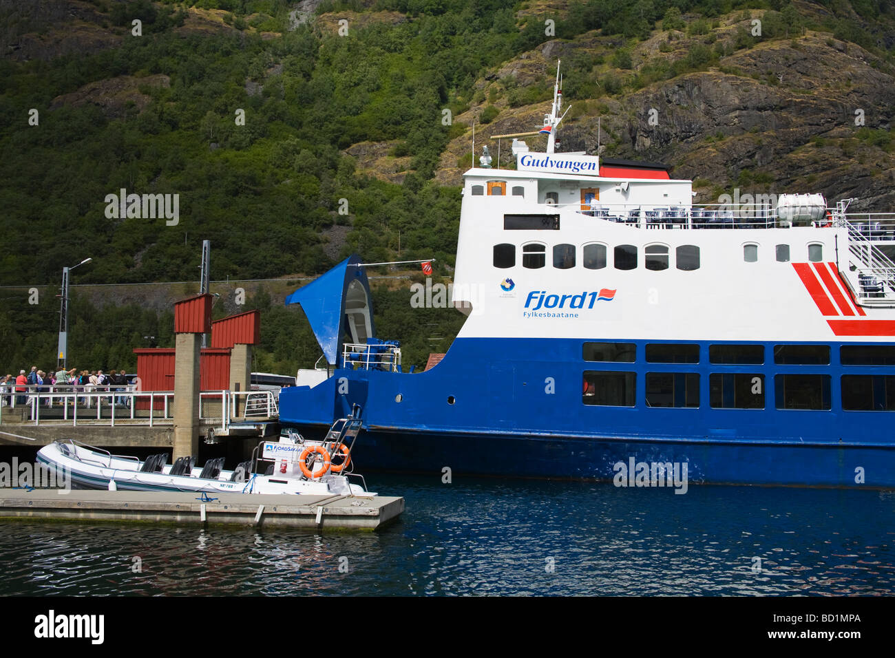 Ferry terminal village hi-res stock photography and images - Alamy