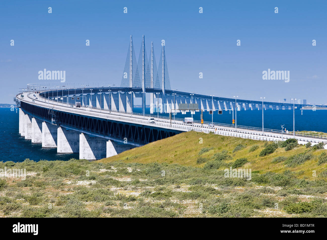 Connects sweden with denmark hi-res stock photography and images - Alamy