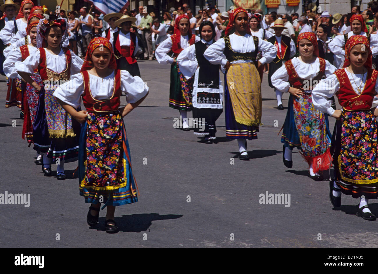 Traditional greek costumes hi-res stock photography and images - Alamy