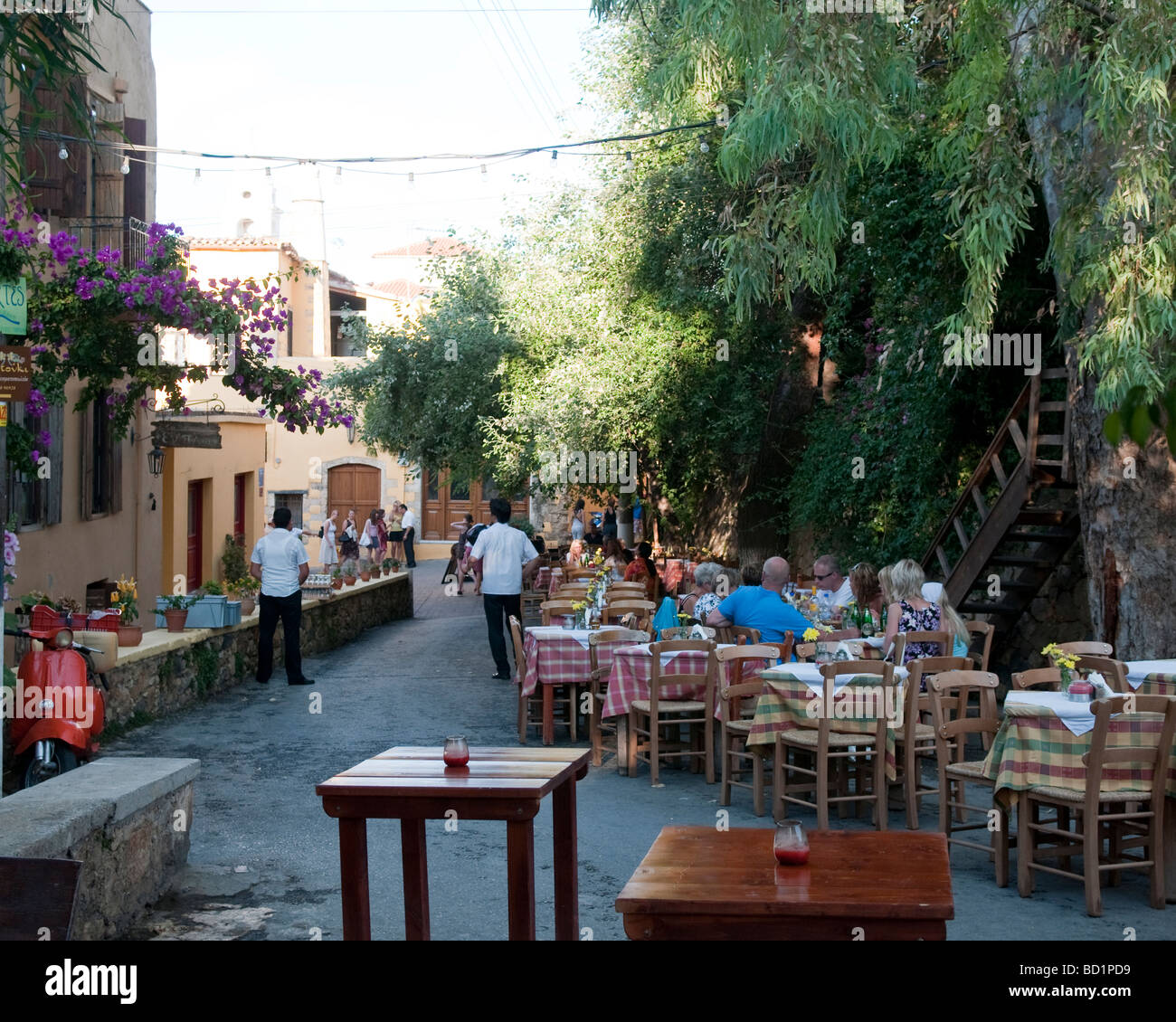 Outdoor restaurant in Chania, Crete, Greece Stock Photo - Alamy