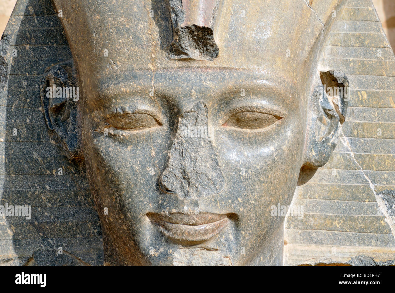 Granite statue of ramesses ii hi-res stock photography and images - Alamy